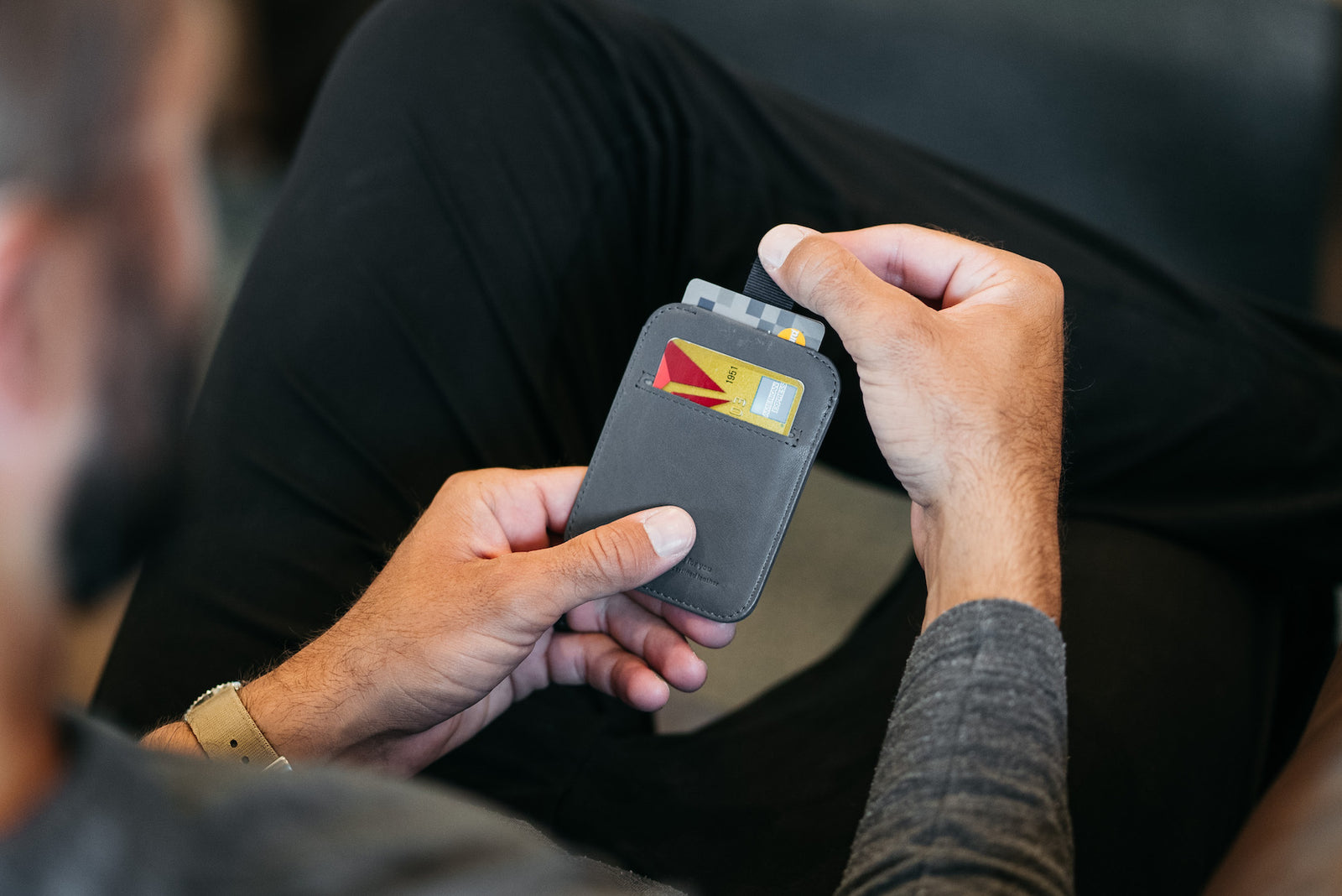 Wally Sleeve - Men's Minimalist Leather Card Holder Wallet | Distil Union